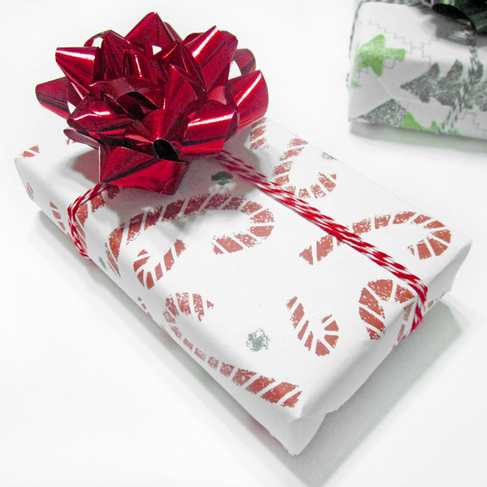 Christmas Wrapping Paper + Gift Tags – Sunny Day Designs